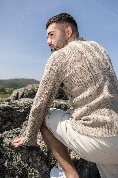 Camisola de malha homem :: Capuchinhas, CRL